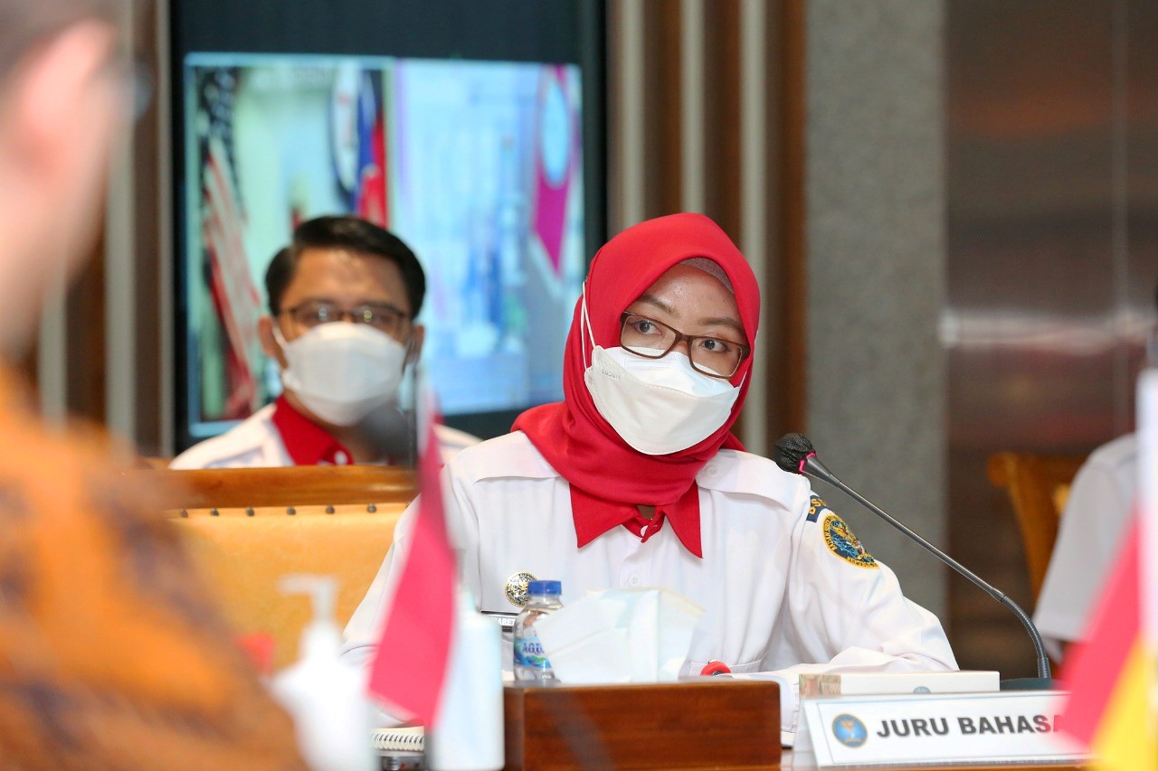 Bahasa - Politeknik Siber dan Sandi Negara